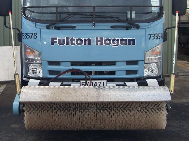 Fulton Hogan Road Sweepers - Lincoln Crene Hydraulics
